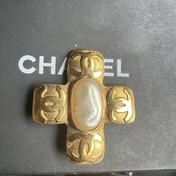 Accessories | Authentic Vintage Chanel Brooch | Poshmark